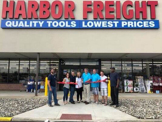 Searching for a Job? Look at Harbor Freight Tools • How to Find An ...